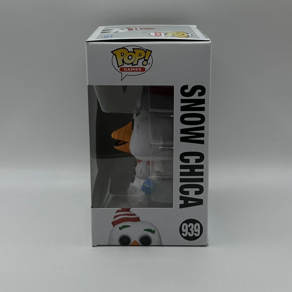 Pre-owned Funko Pop! Games FNAF Snow Chica #939 - Own4Less